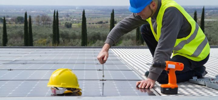 Denver Commercial Solar Panel Service | Solar Panel Repair